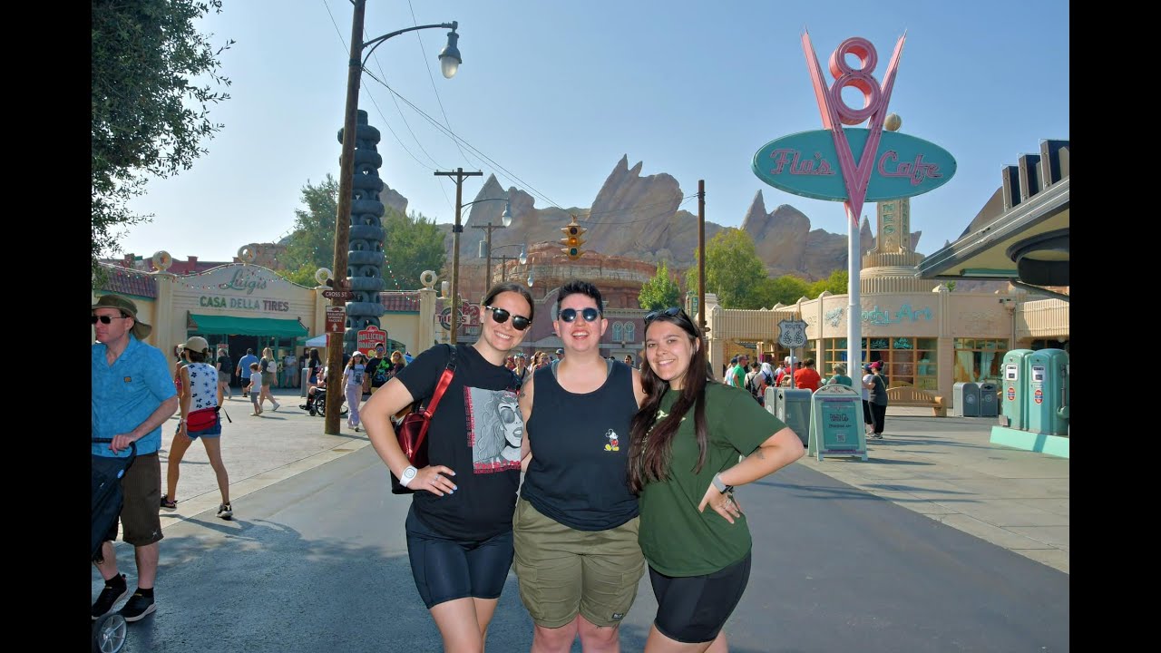 Exploring Cars Land at Disney's California Adventure - YouTube