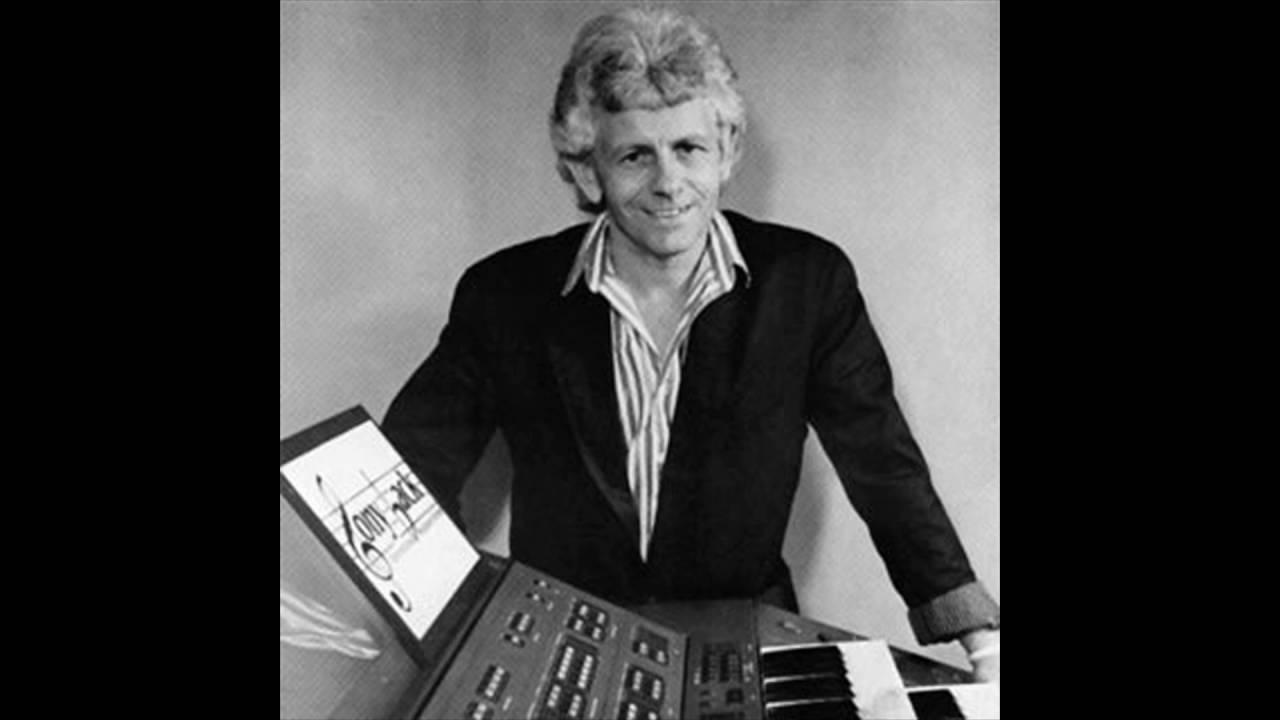 Tony Back Yellow River - YouTube