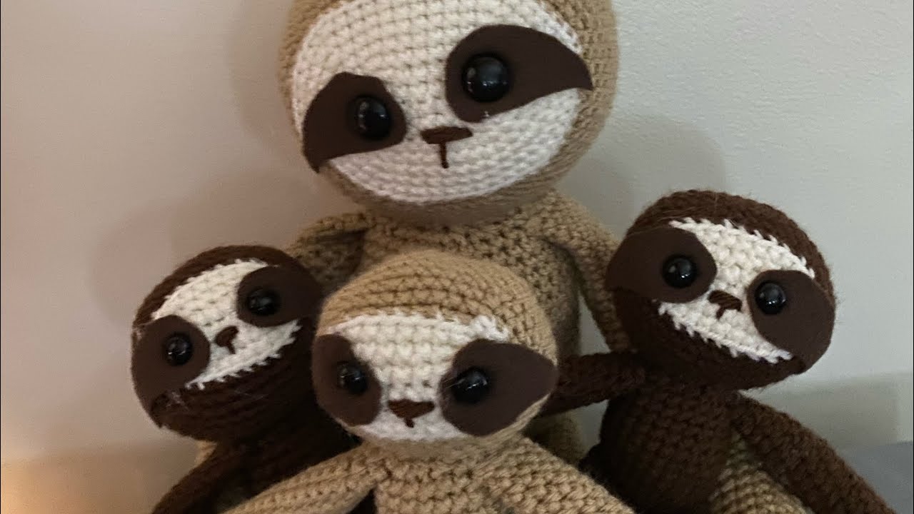 Sloths are hanging out here! - YouTube