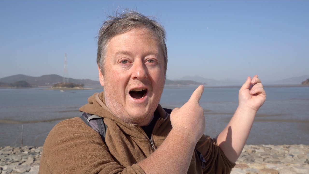 I'm on an Island! 😮 - YouTube