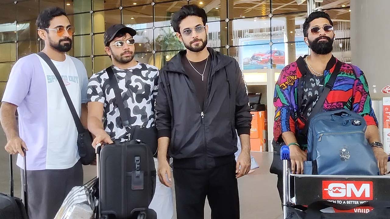 Samar Puri, Sanam Puri, Keshav Dhanraj and Venky S spotted at Mumbai ...