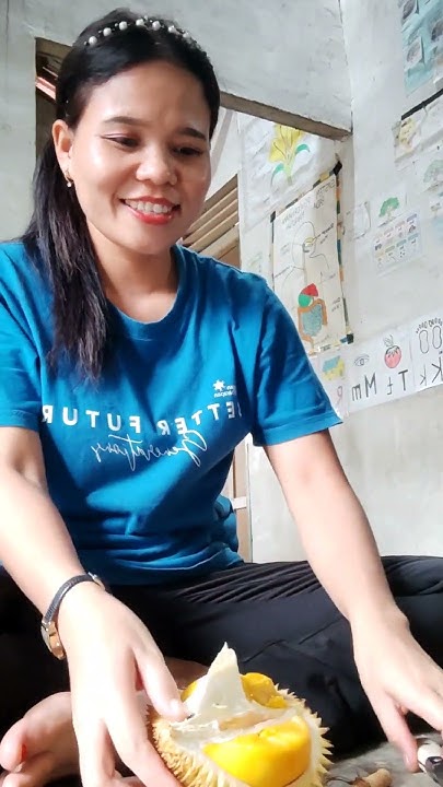 Buah Pekawai atau Kawai | Buah endemik Kalimantan Barat | Buah Lai - YouTube