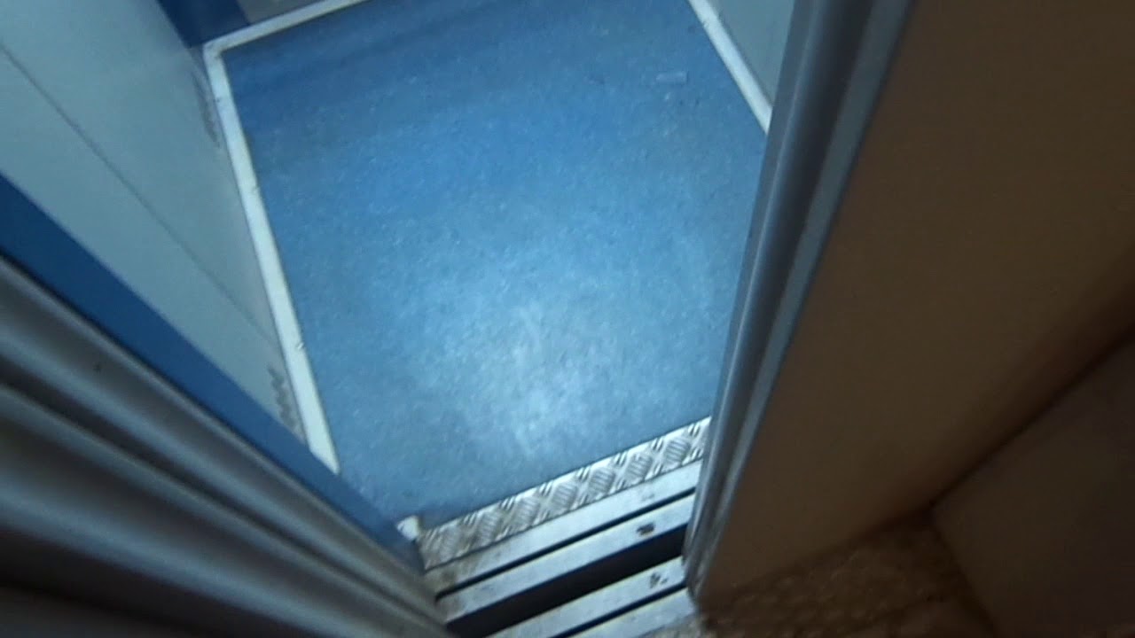 KMZ elevator broken shaft door and broke down - YouTube