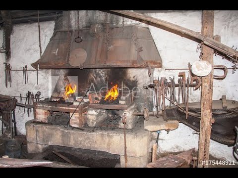 Ancienne forge, 1904 -France - YouTube