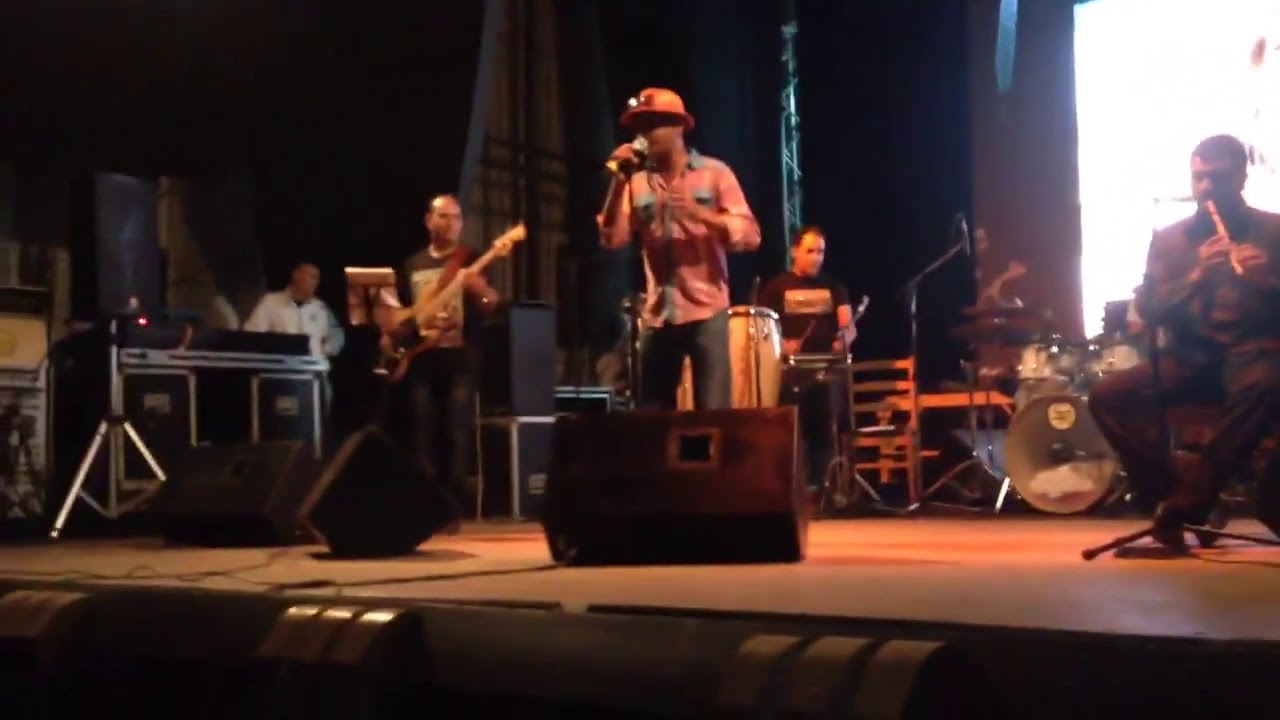 CHEB TARIK - [ WA3ER AACHKEK WA3ER LIVE ]-OFFICIAL VIDEO - YouTube