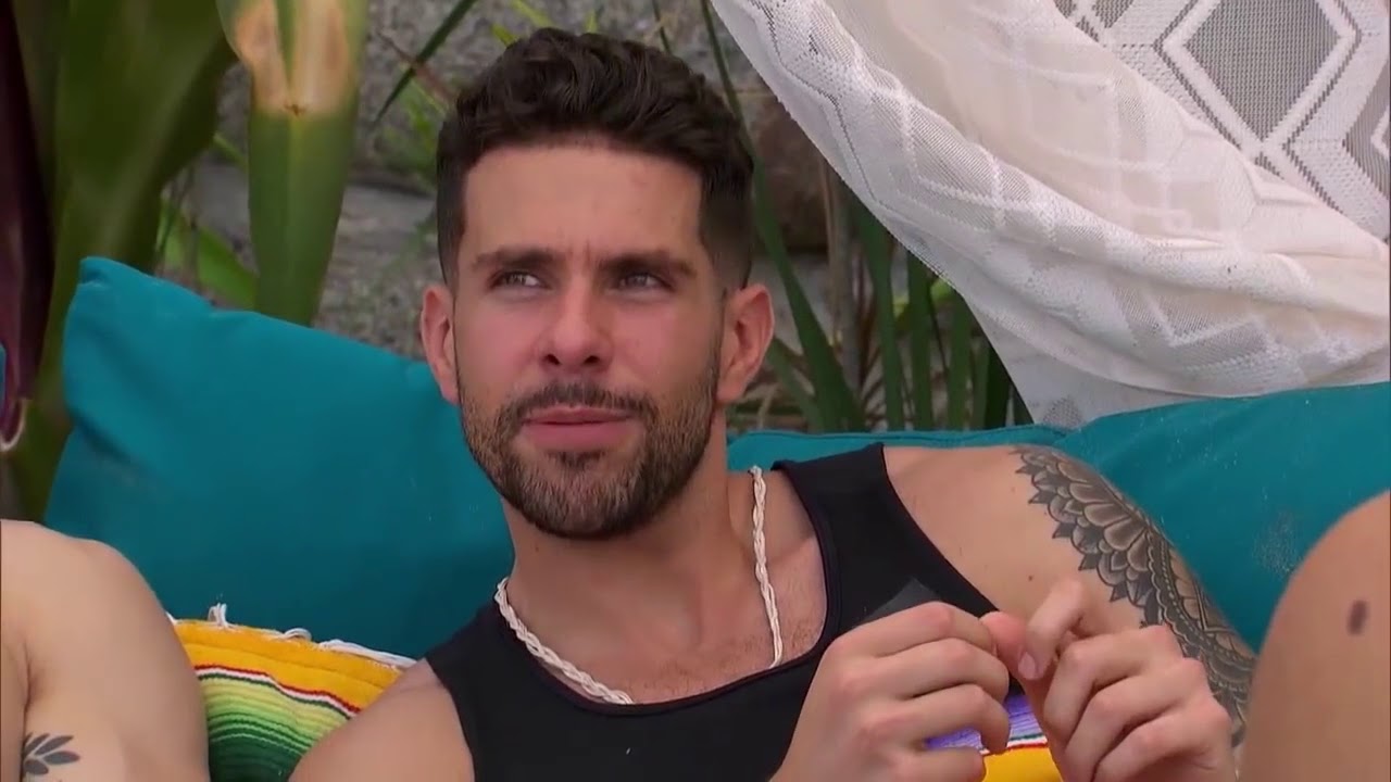 Tia and Colton back together. - YouTube