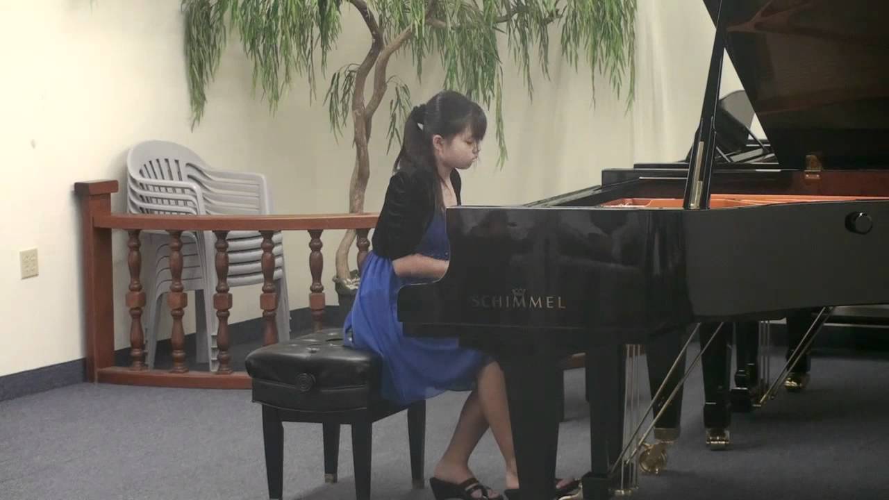 Rina Li (13 years old) Tchaikovsky Doumka Op.59 - YouTube