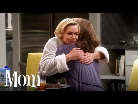 Bonnie Comforts Jill After She Loses Her Baby | Mom