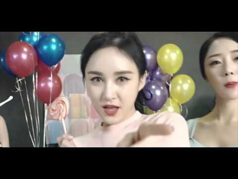 SIX BOMB WAIT10 YEARS  BABY (ESPERE 10 AÑOS NENE)