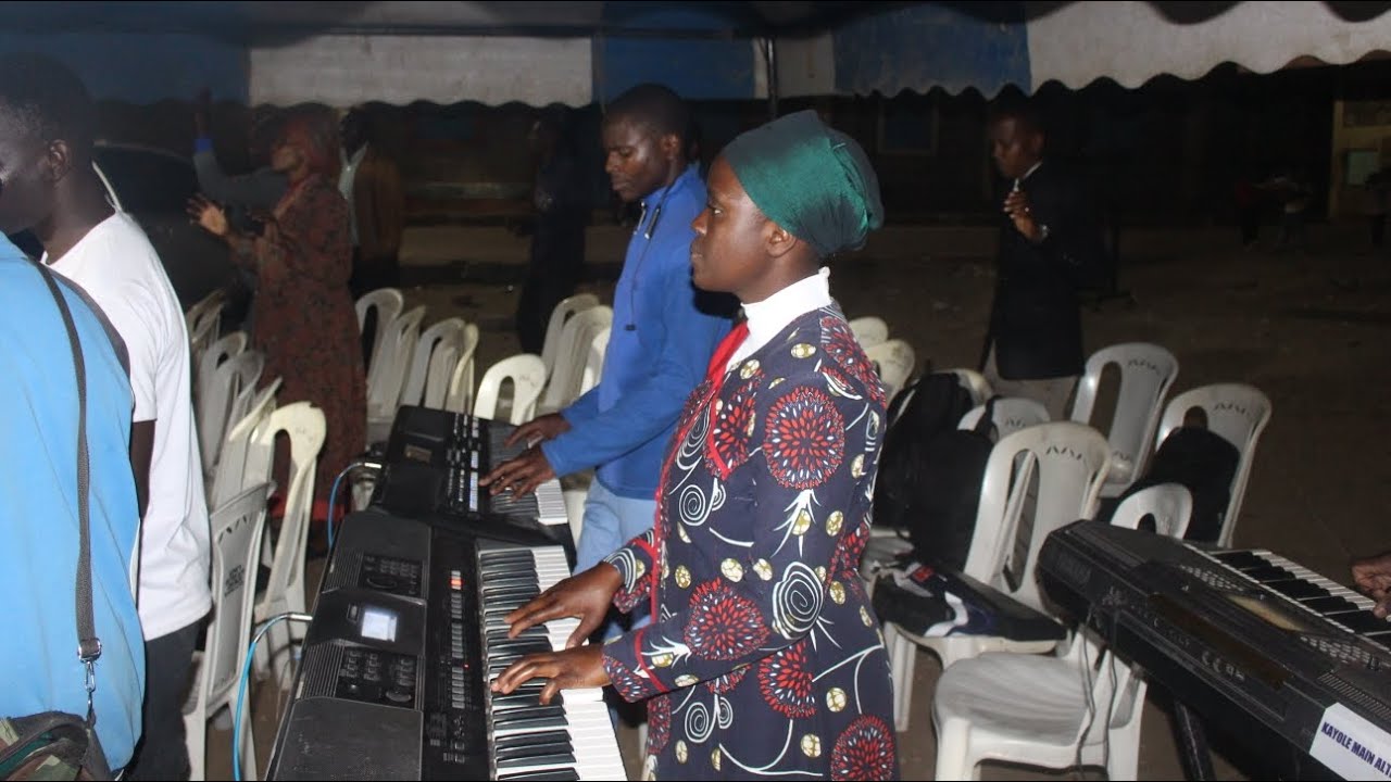 KAYOLE MAIN ESTATE REVIVAL//SABASABA WORSHIP SESSION - YouTube