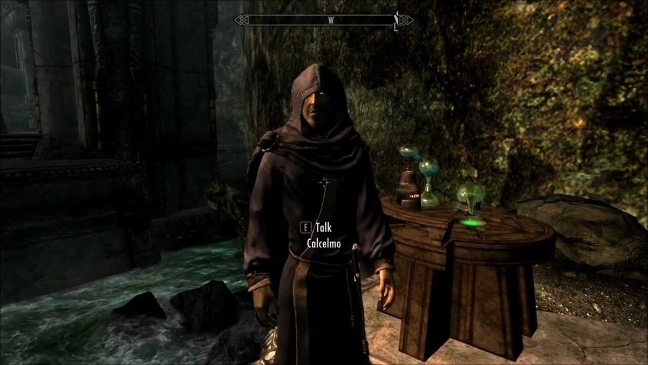 Skyrim - Calcelmo is shuffling - YouTube