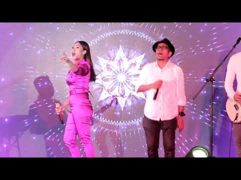 TATA JANEETA AND THE FLOORING - WONDERWOMAN