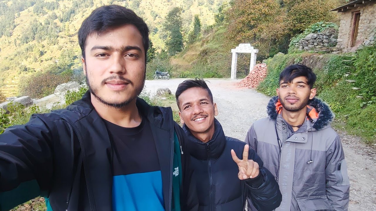 इतनी दूर से आये मिलने और गिफ्ट देने || Namaste Pahad || Ashutosh Negi ...