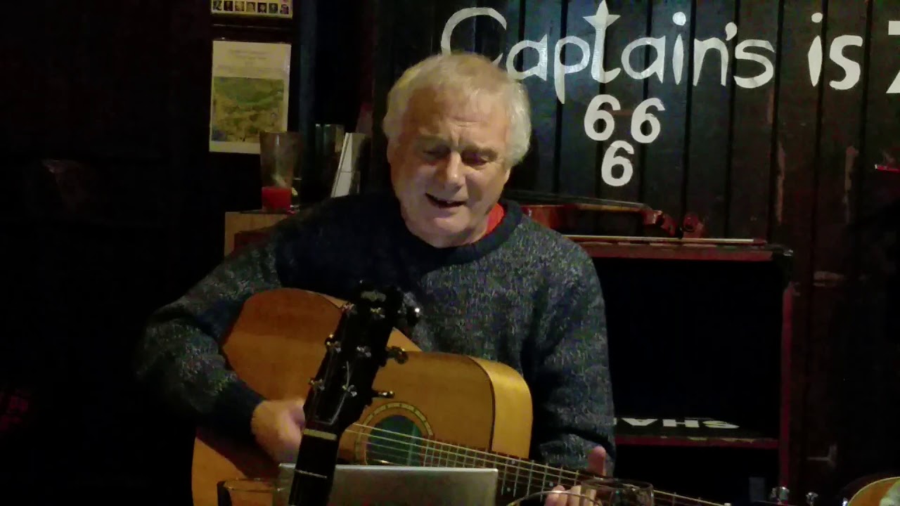 KENNY SIMPSON : Are You Looking At Me : Captain's Bar : Nov 2017 - YouTube