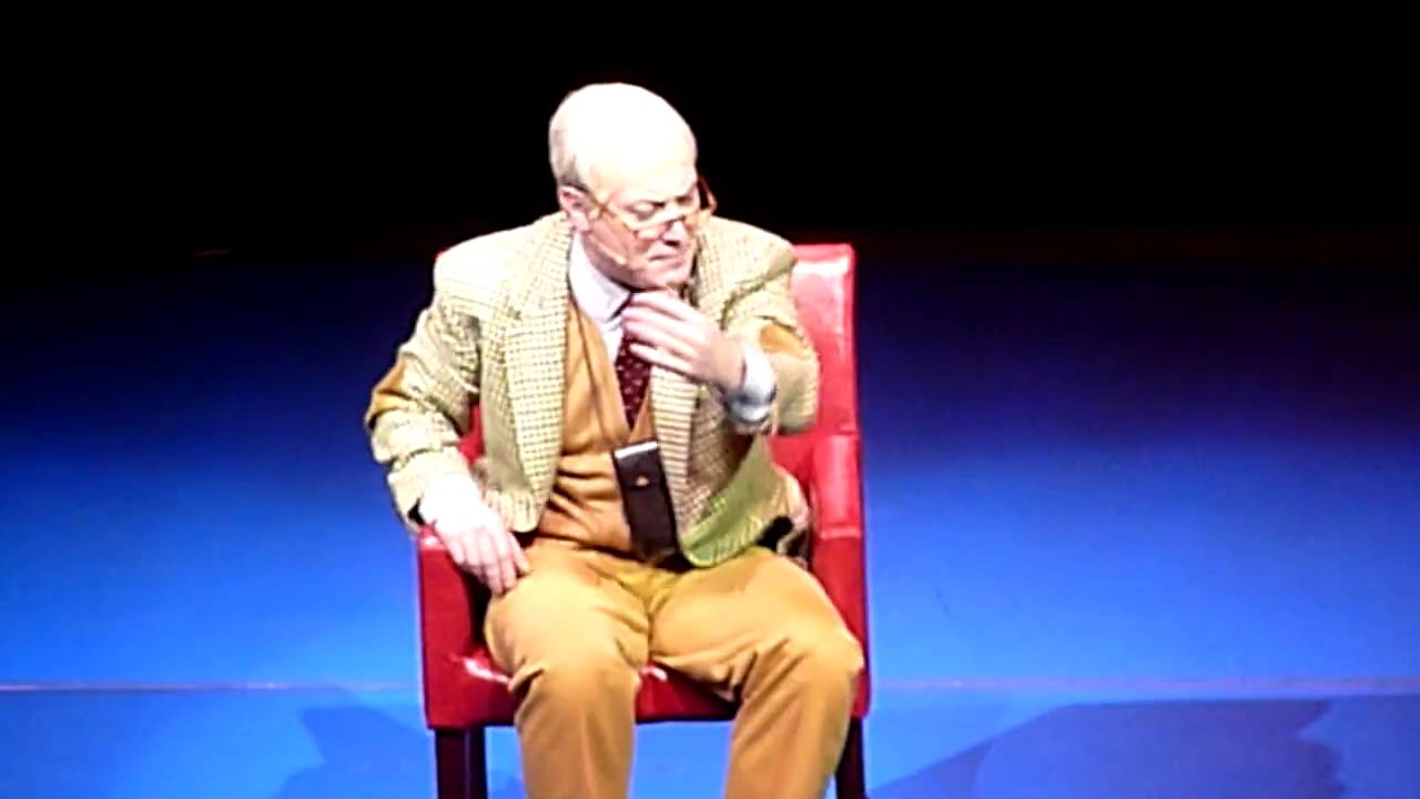 corrado guzzanti imita:bertinotti parte 2a(teatro smeraldo 12/11/2009 ...