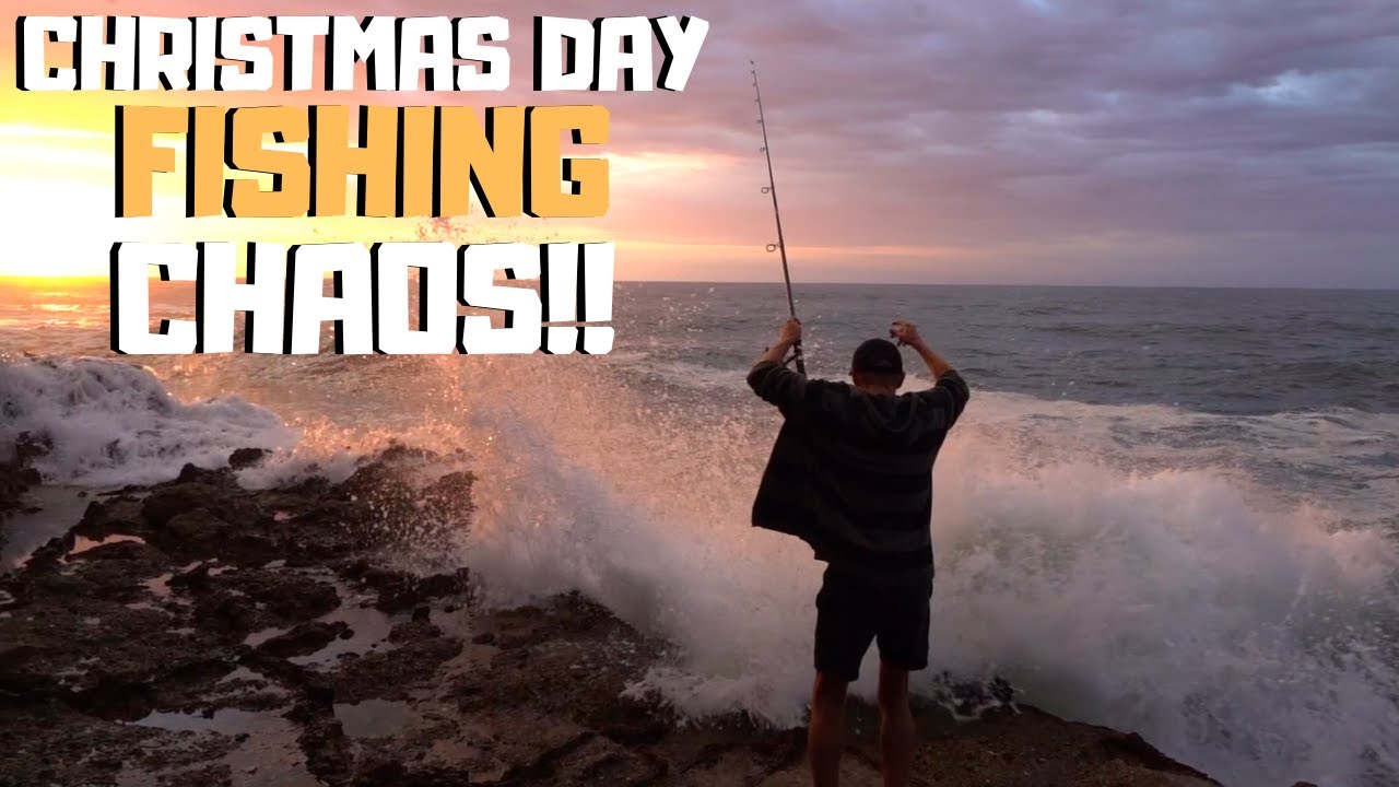 DANGEROUS ROCK FISHING! Australia fishing catch and cook on Christmas ...