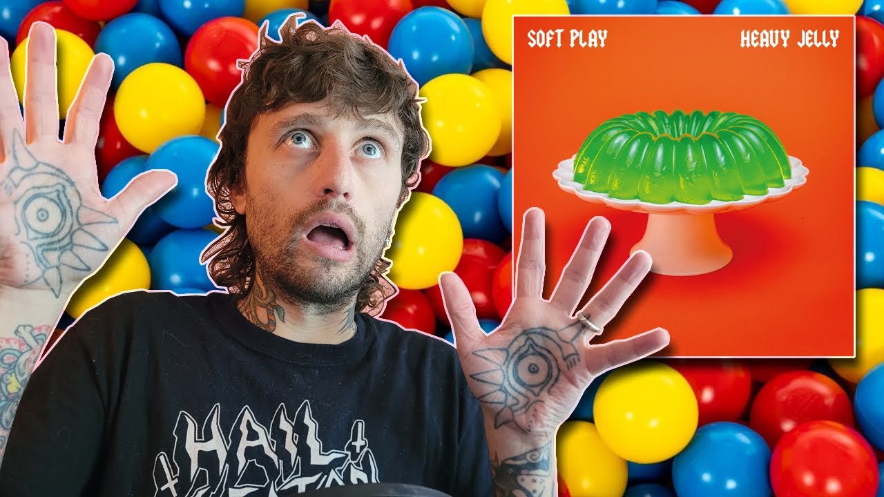 Go On... Give It A Jiggle! Soft Play - Heavy Jelly (REVIEW) - YouTube