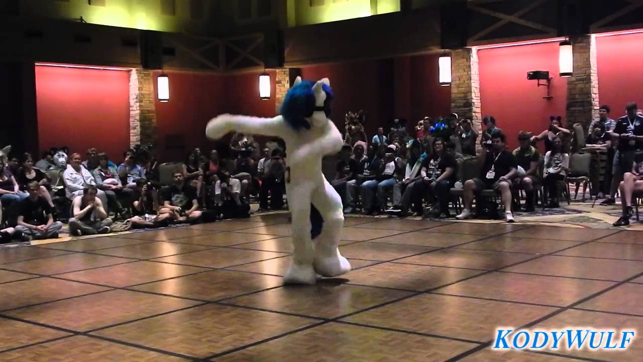 Vinyl Scratch - RMFC 2014 Dance Comp [7] - YouTube
