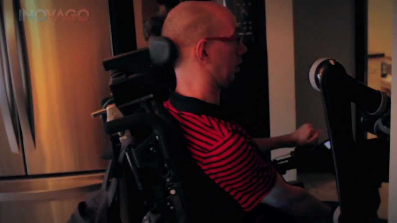 Paralysie cérébrale - Entrevue Sébastien Lepage - Usager Kinova - YouTube