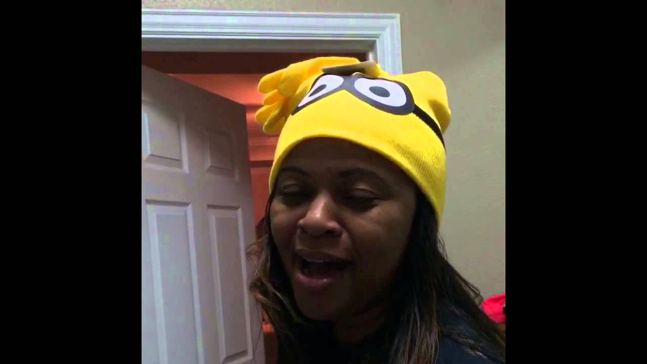 MY MOM HAS TO BE A MINION FOR WORK IM CRYING - by quensadilla - YouTube
