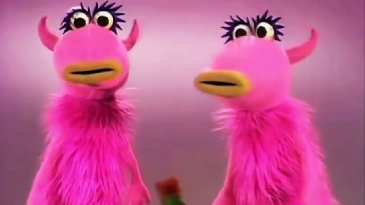 Armin van Buuren blah blah blah - Muppets Show - YouTube