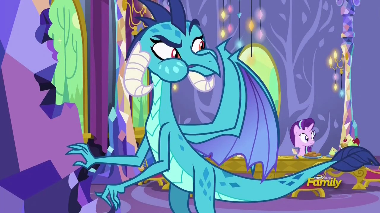 Ember eating off Twilight's castle - YouTube