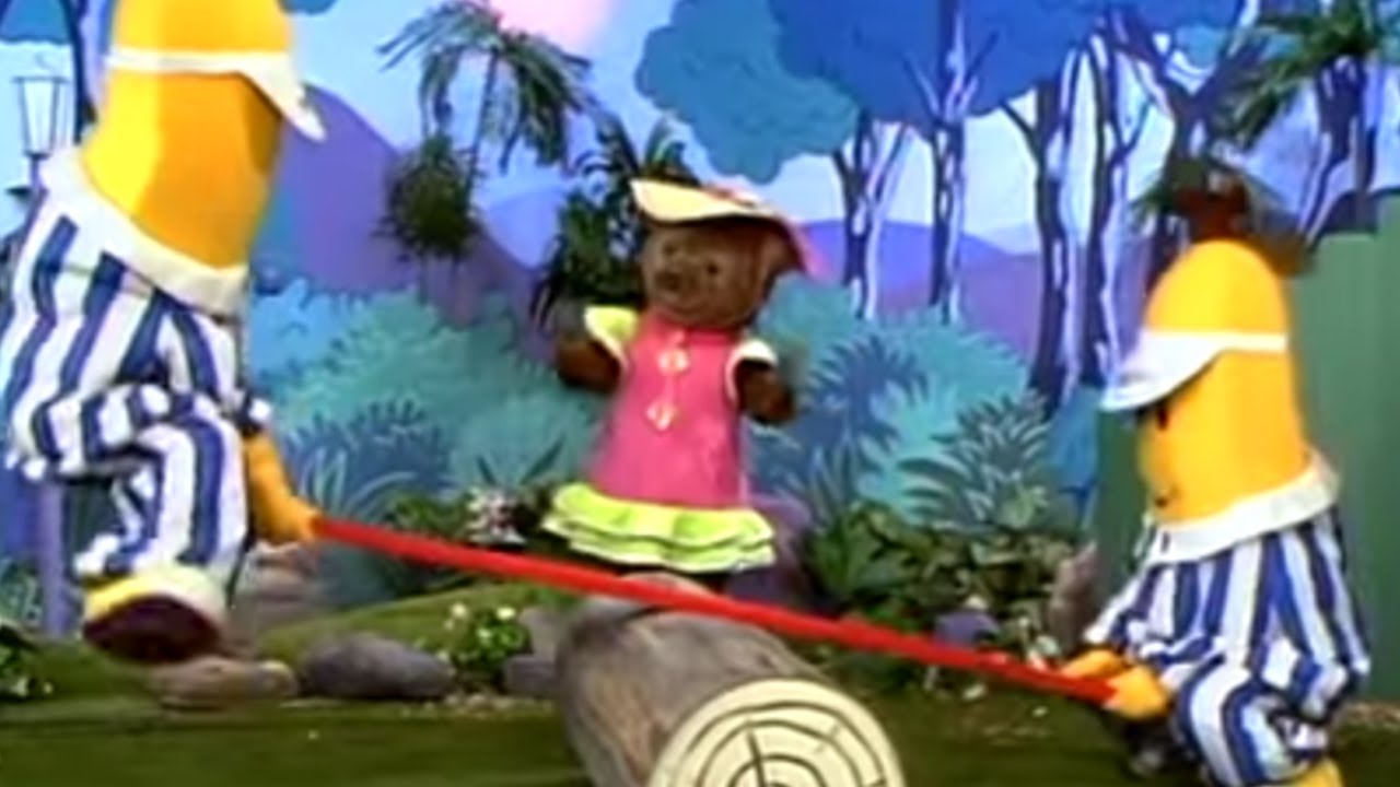 See Saw - Classic Episode - Bananas In Pyjamas Official - YouTube