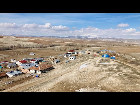 Kangal Eymir Köyü Evleri Türküler Eşliğinde