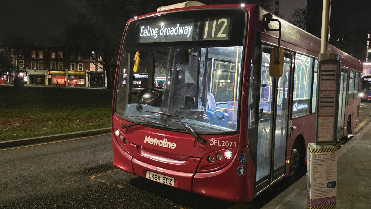 Thrash: Metroline ADL Enviro 200 DEL2071 LK64 ECZ Route 112 - YouTube