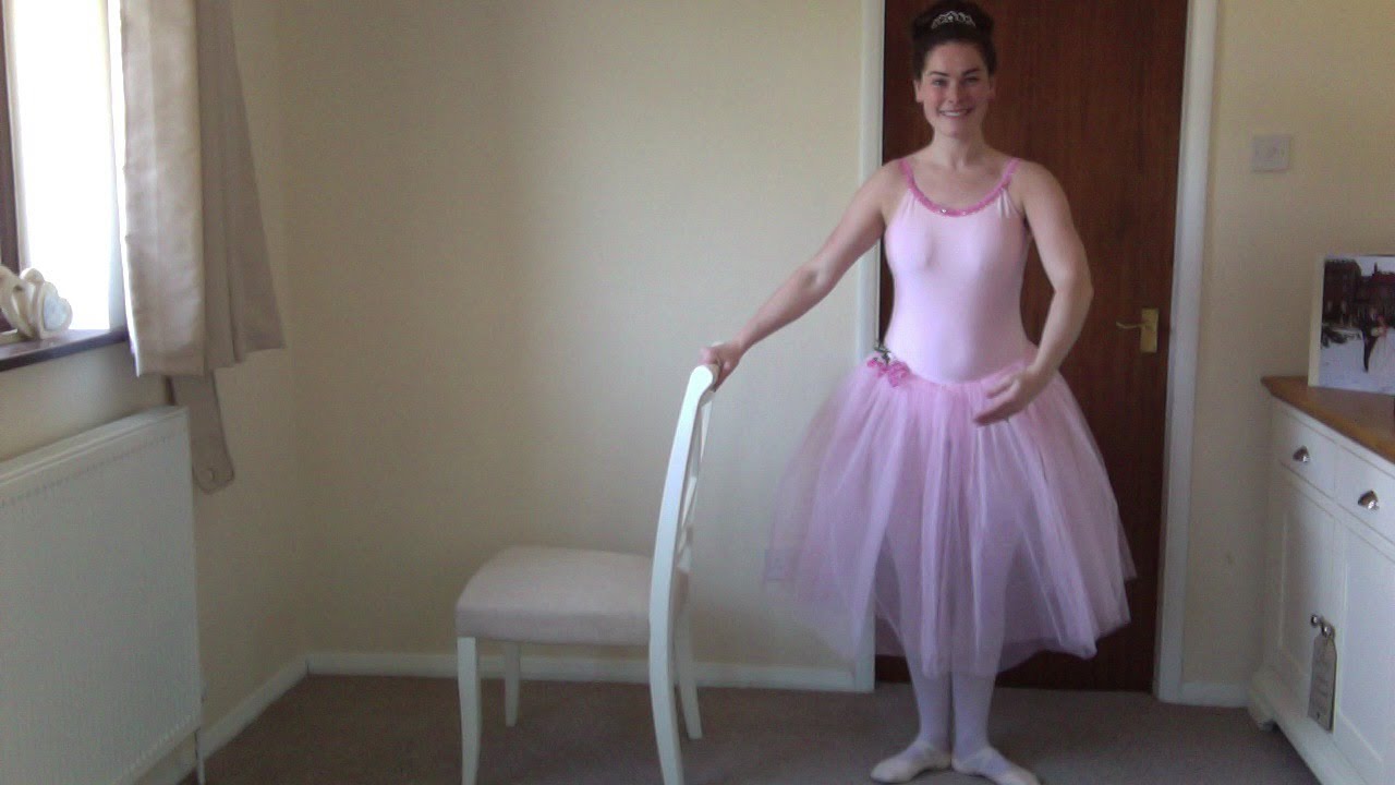 Ballet at home - YouTube