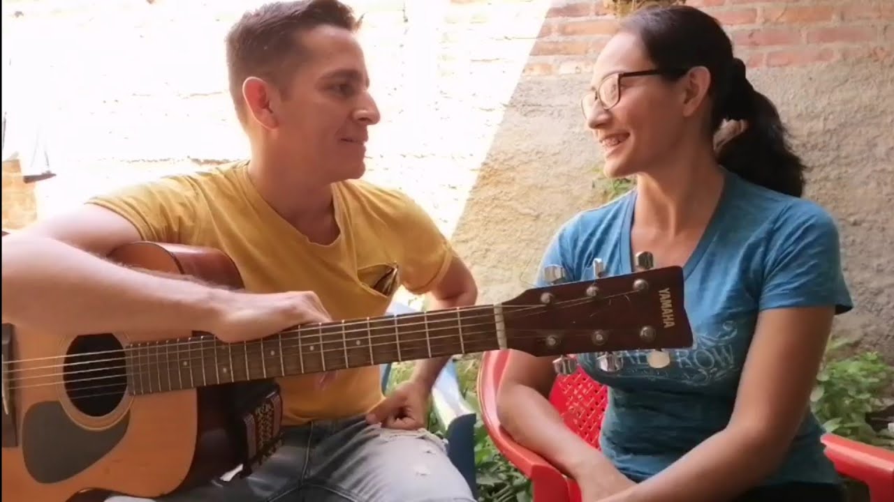 Teresita y Su Primer Canción En Voces Salvadoreñas - YouTube