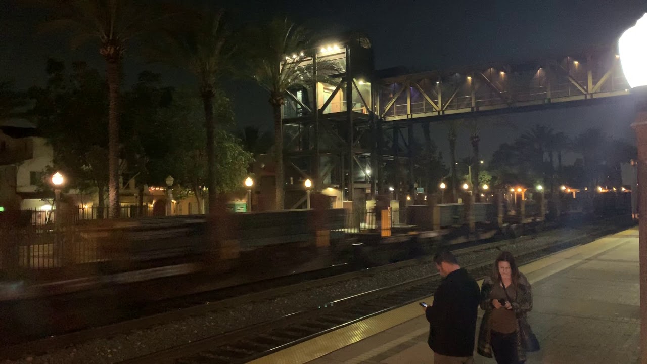 BNSF SLAB TRAIN AT FULLERTON - YouTube
