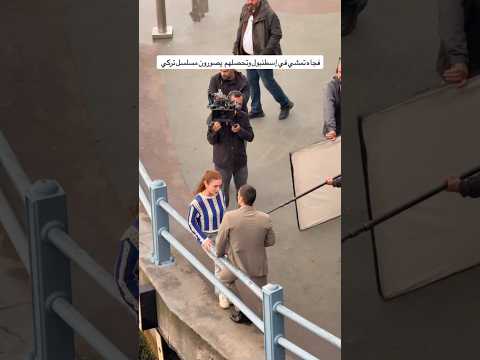 Akın Akınözü y Serra Arıtürk en el set de Veliaht episodio 5 💛