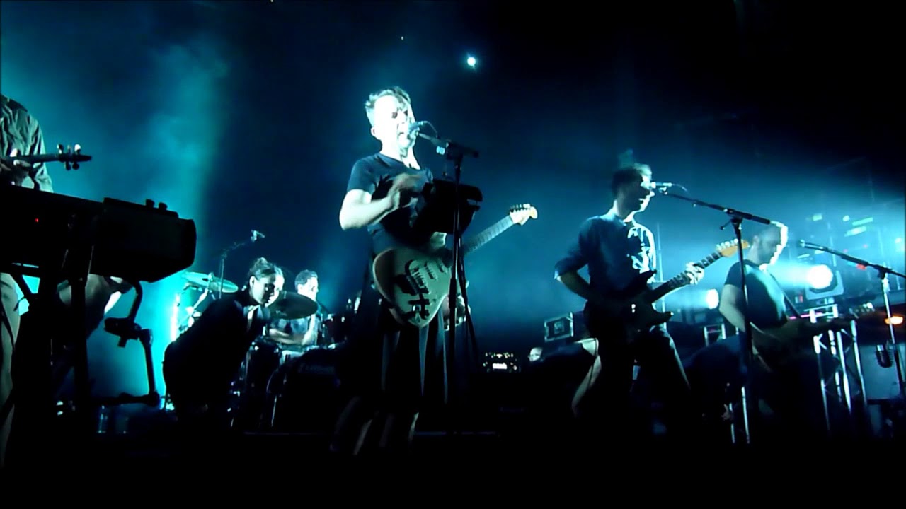 dEUS - Instant Street/Quatre Mains/Fell Off The Floor, Man (live in ...