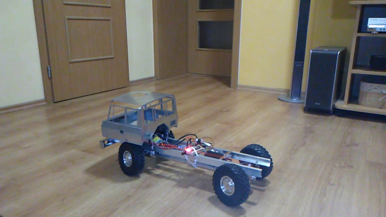 Tatra 815 AWS RC 1:10 - první krůčky - YouTube