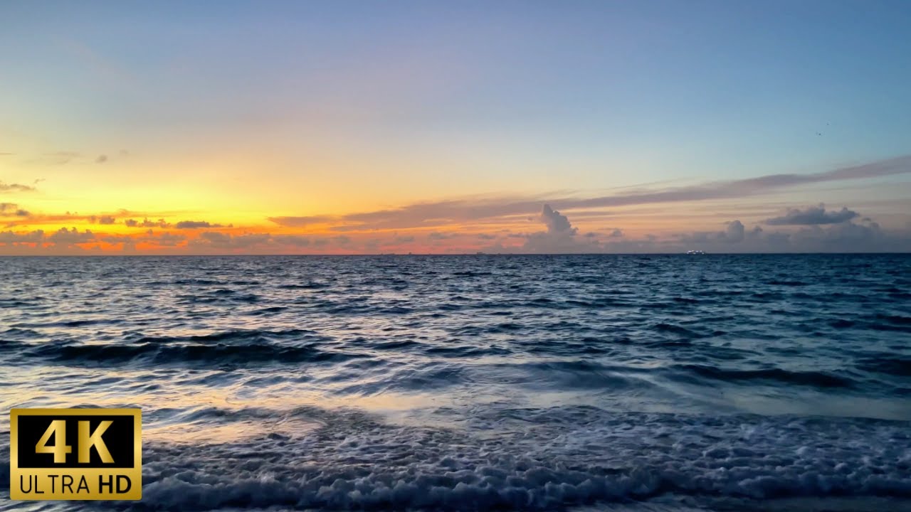 RELAXING Ocean Waves and Sky in 4K | Calming Ambience - YouTube