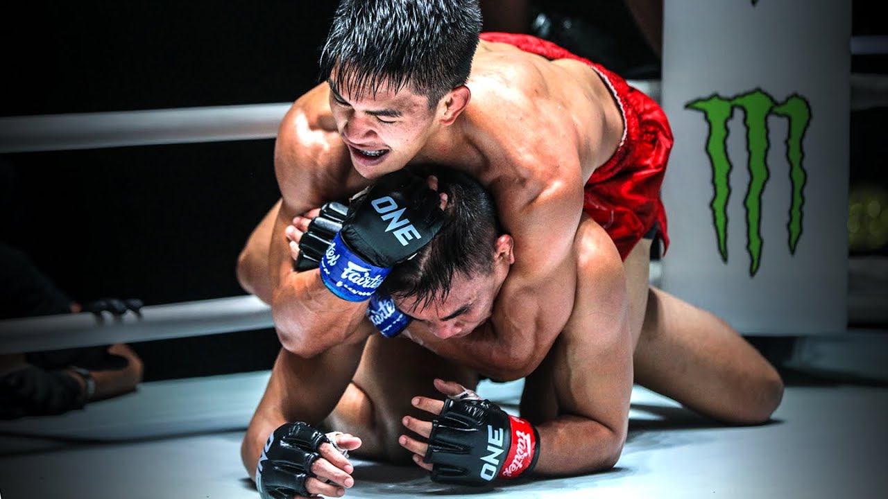 Danny Kingad HENTIKAN Kemenangan Beruntun Eko Roni Saputra ...