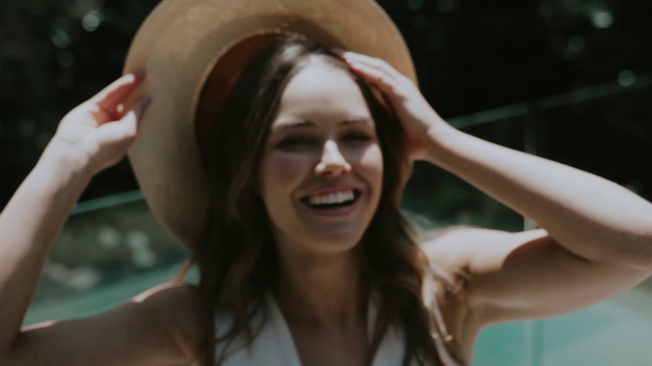 Danielle Collis - YouTube