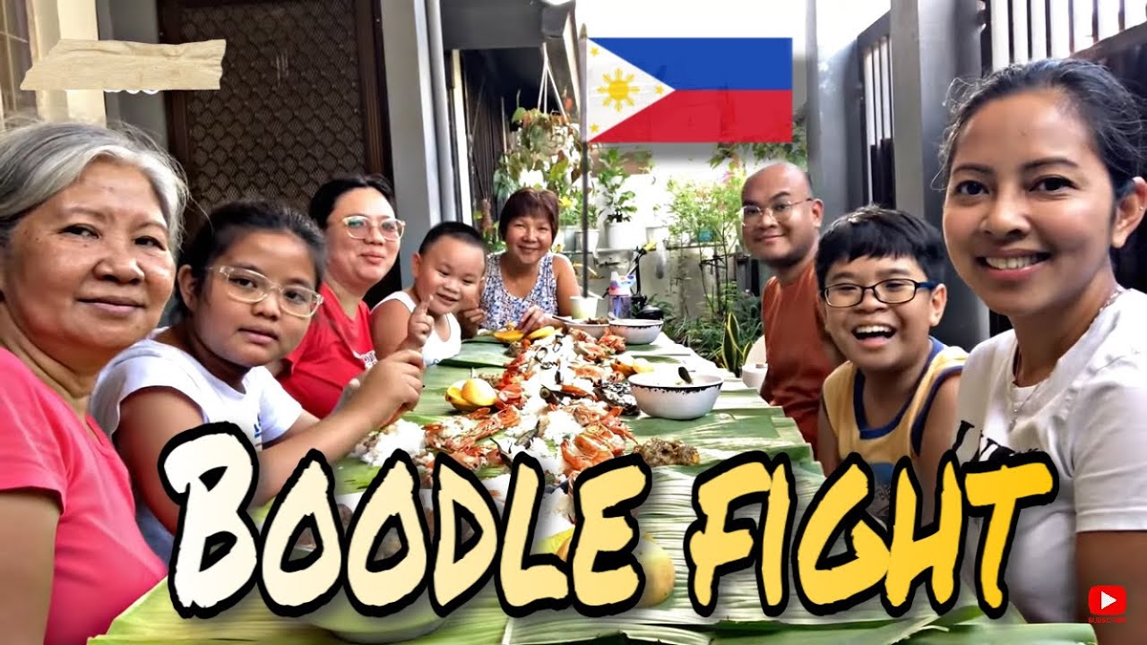 HOW DO WE EAT in the Philippines| BOODLE FIGHT - YouTube