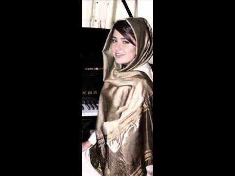 Afsaneh Pakroo 47