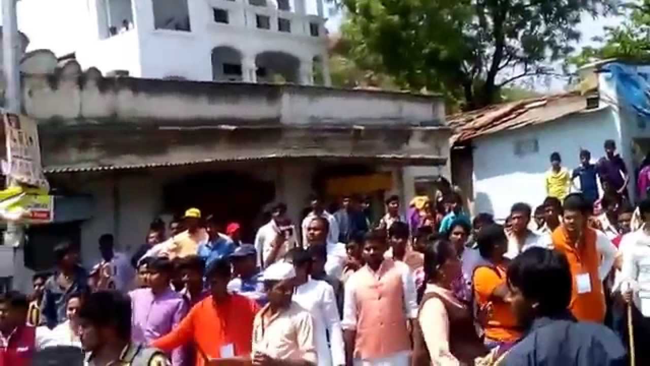 Ram Navmi Shobha Yatra Dhoolpet T Raja Singh rally 2015 part 5 - YouTube
