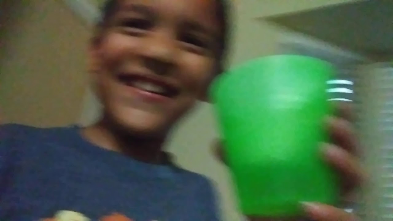 5 Drinks and Foods that Undertale Characters acully eat/drink - YouTube