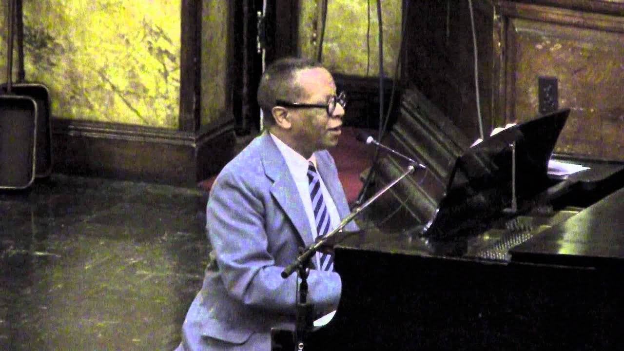 His Eye is on the Sparrow- Rev Geoffrey Hicks - YouTube