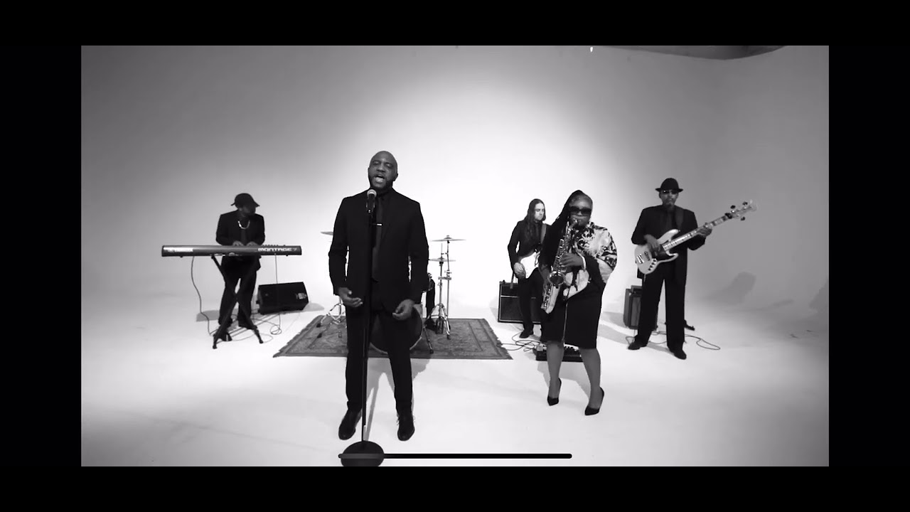 What A Wonderful World - Cover by Terry Gresham (With King of Hearts - Atlanta) - YouTube