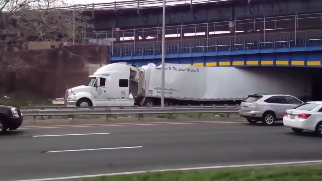 Tractor Trailer Miscalculated His Height And Got Stuck Under The Bridge ...