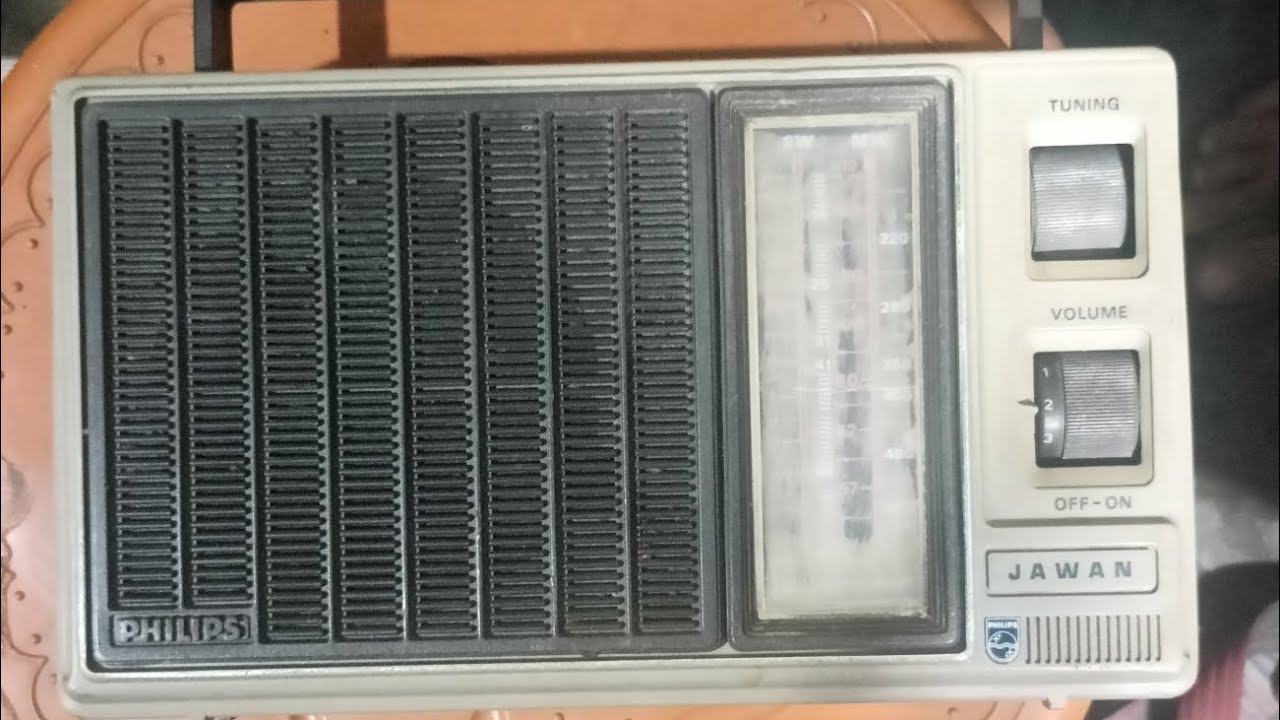 PHILIPS JAWAN RADIO , 2 BAND (M.W & S.W.). 8 TRANSISTOR RADIO. - YouTube