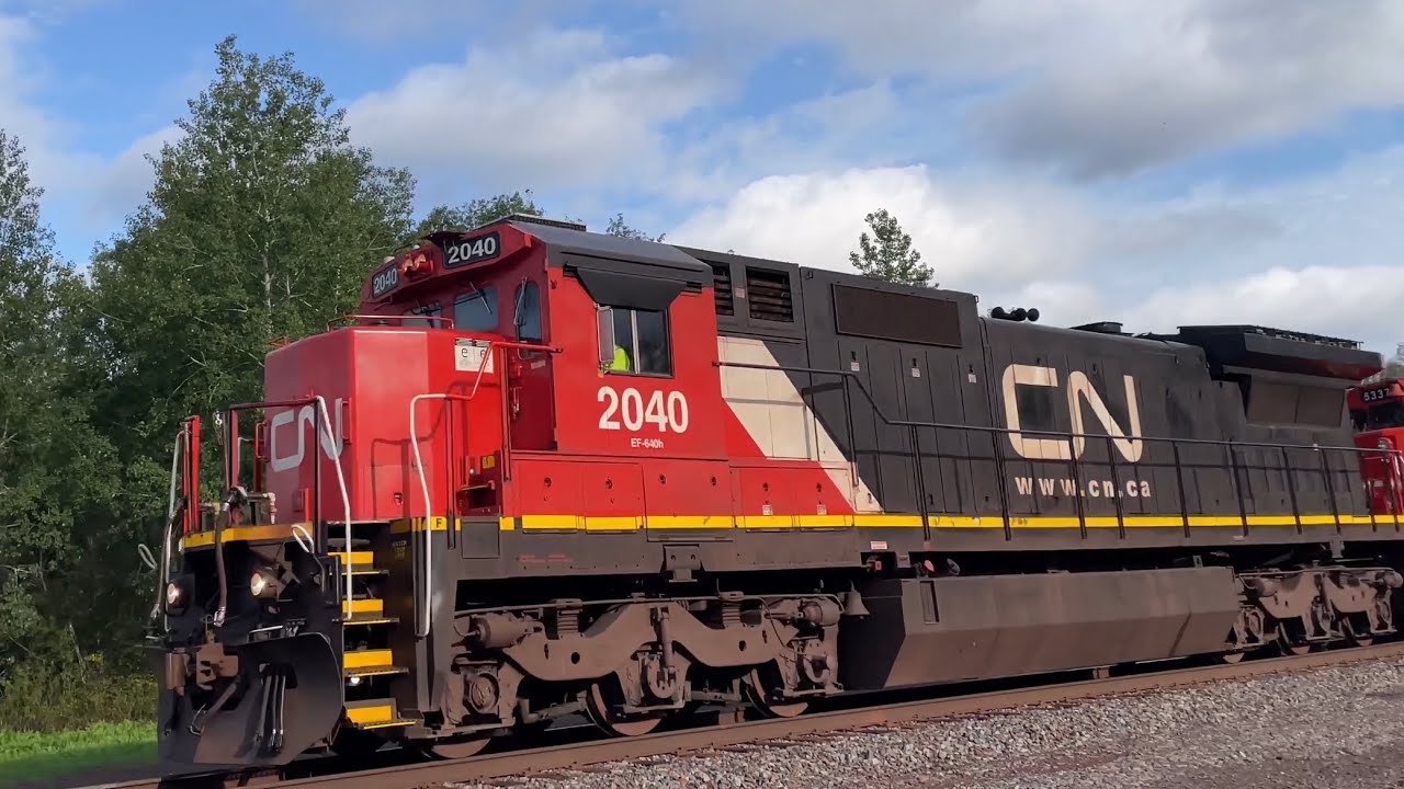 CN C40-8 Leading Through Alborn, MN + More. - YouTube