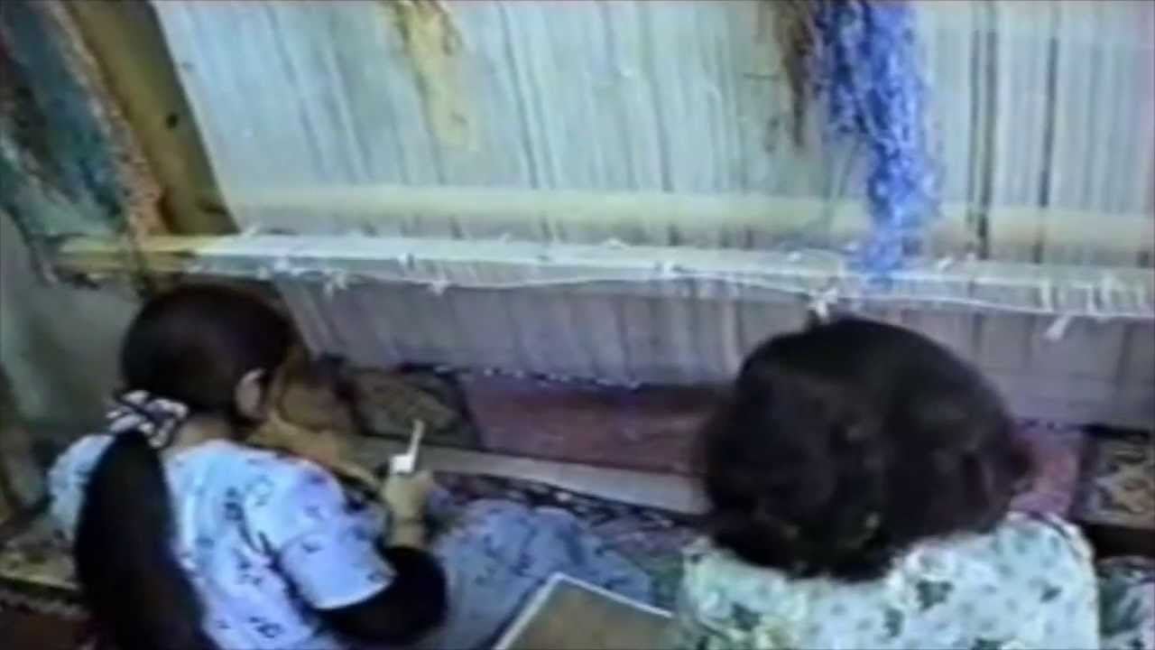 Natural Dyes & Hand Knotted Carpet Weaving Techniques - Silk Road ...