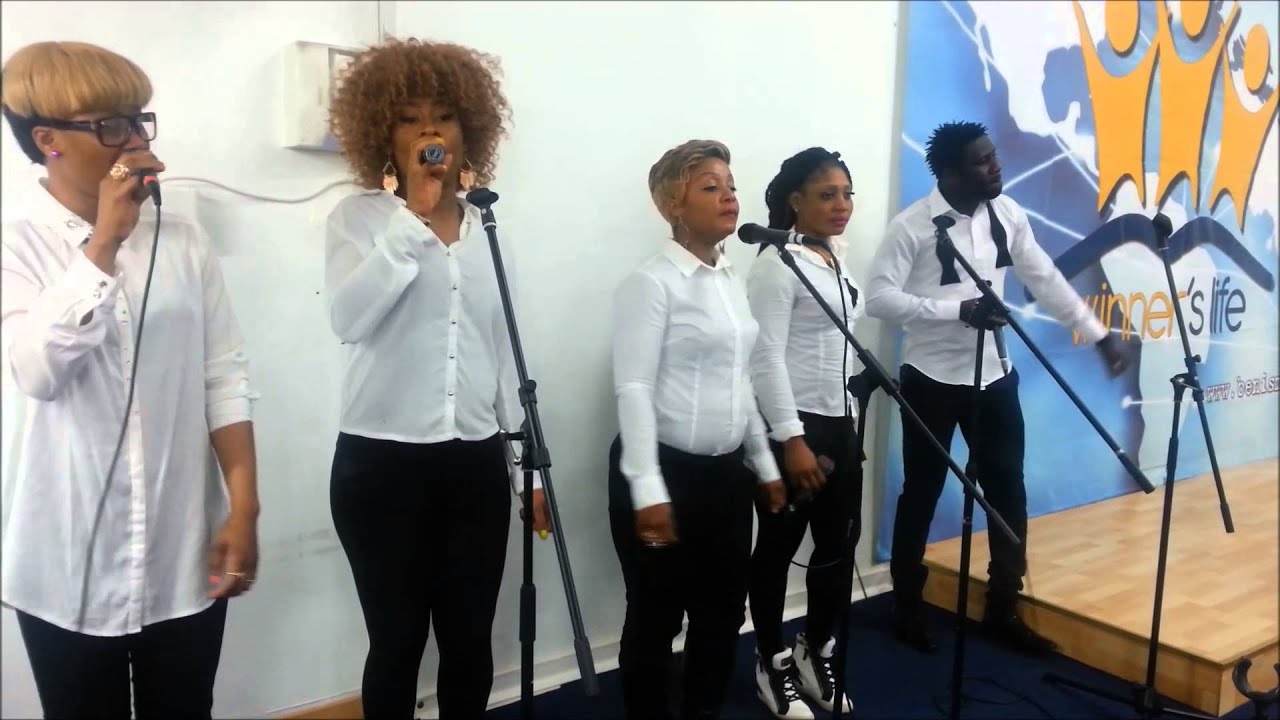 Incroyable prestation de la MEEV : A qui irions-nous ? - YouTube