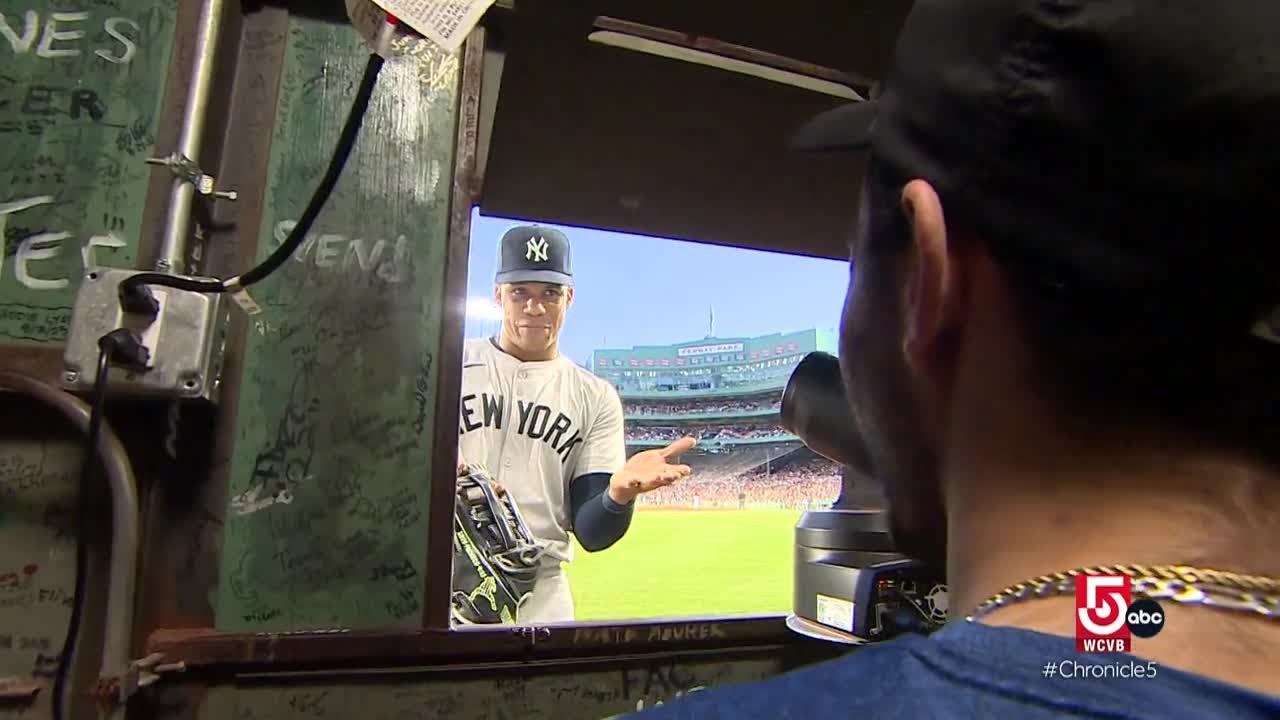 The view from inside Fenway Park's Green Monster - YouTube